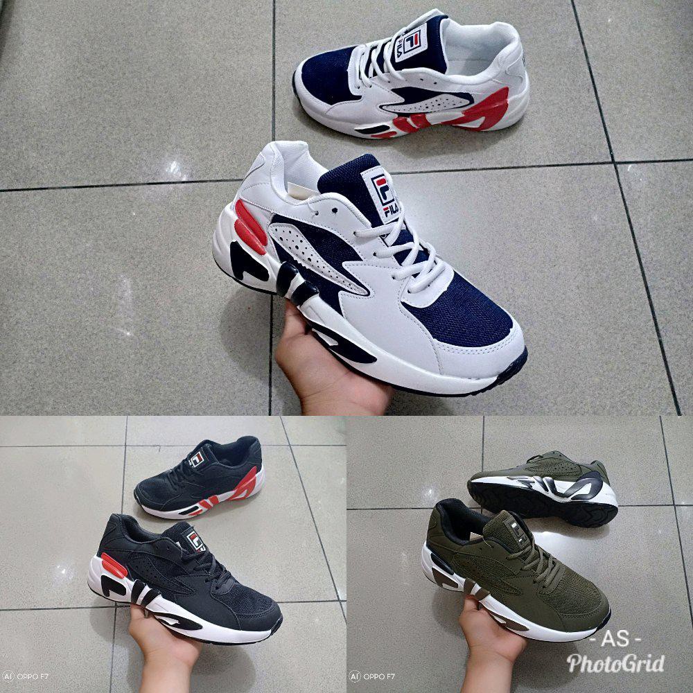 Jual sepatu fila disruptor 2 sepatu fila terbaru sepatu sneakers fila ...
