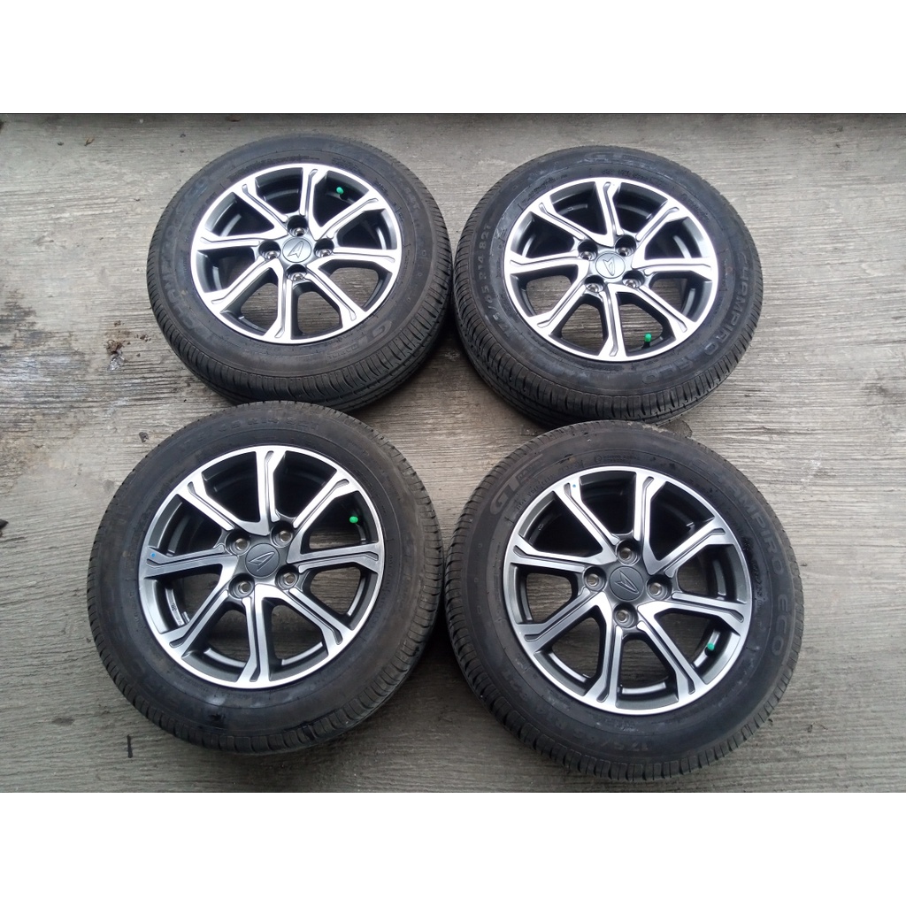 Jual Velg Bekas Ori Copotan Mobil STD NEW SIGRA Ring 14 Hole 4X100 G/P + BAN GT-radial 175 65 ...