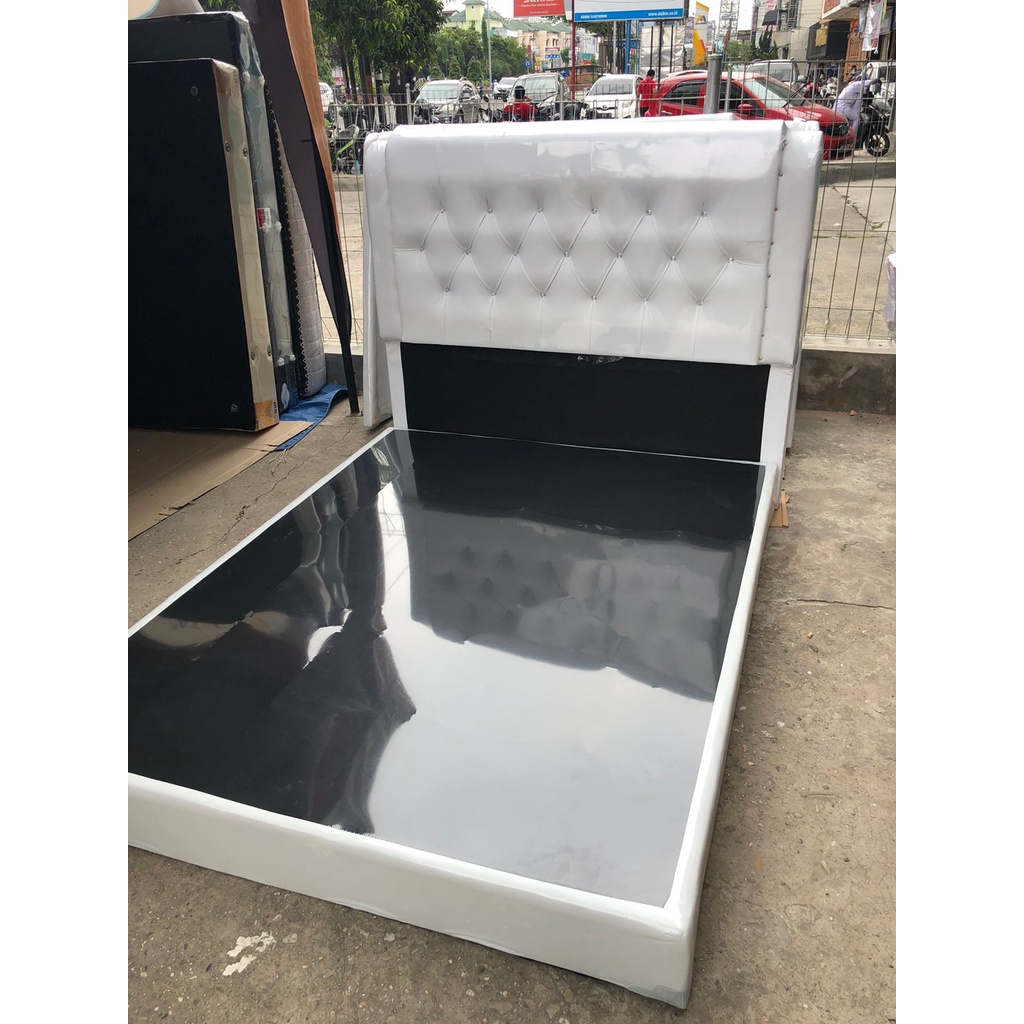 Jual Divan + Sandaran Tanpa Kasur Ukuran Single dan Double | Shopee ...