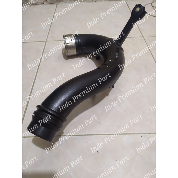 Jual Selang Turbo Pipa Hose Tube Air Intercooler Toyota Hilux Revo ...