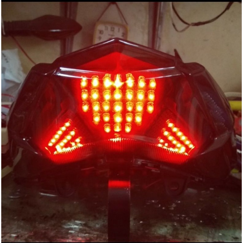 Jual stoplamp Vario LED old 125/150 running 12 mode otomatis/manual ...