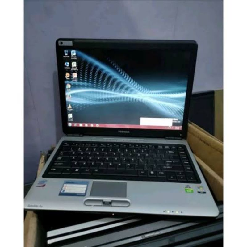 Jual Laptop brand berkelas kuat dan cepat ram 4gb toshiba acer hp ...