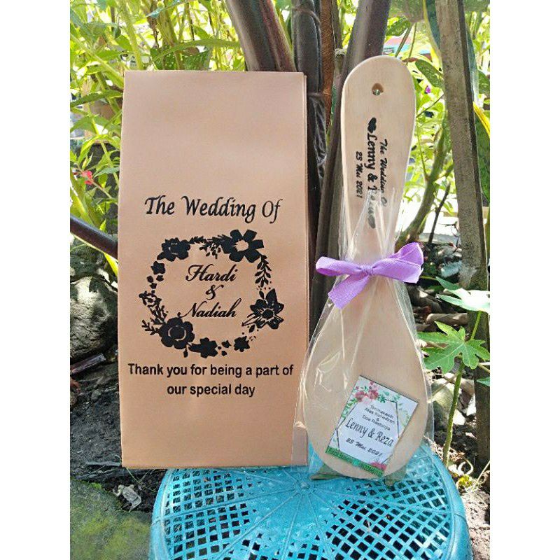 Jual souvenir centong kmas+amplop | Shopee Indonesia