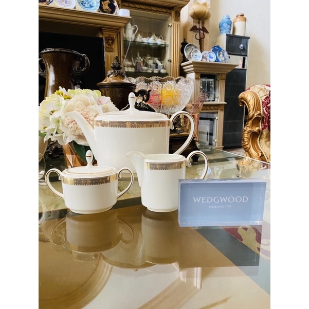 Jual Tea Pot Set Creamer Sugar Wedgwood Vera Wang Lace Gold Mewah ...