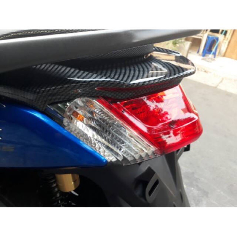 Jual DUCKTAIL CARBON NEMO NMAX / DUCTAIL SIRIP LAMPU BELAKANG NMAX ...