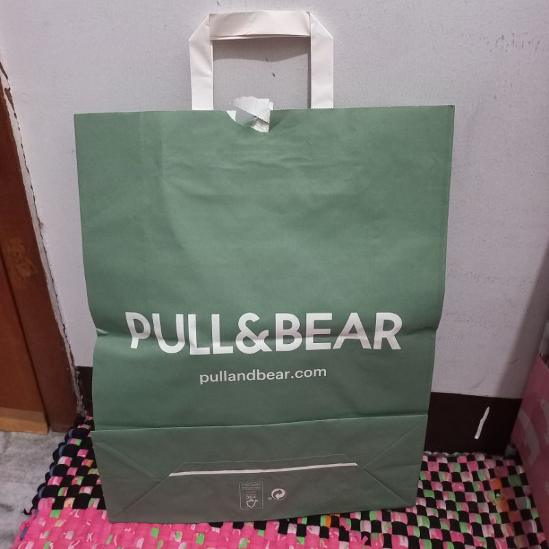 Jual Kantong Paper Bag Pull & Bear Original | Shopee Indonesia
