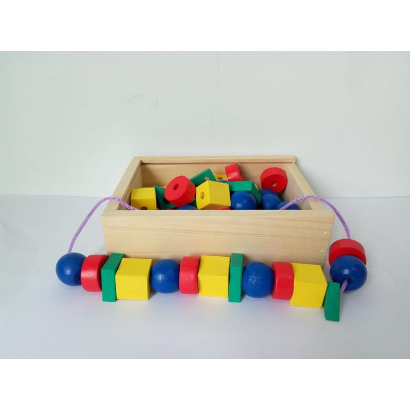Jual mainan edukasi balok meronce kayu pinus | Shopee Indonesia