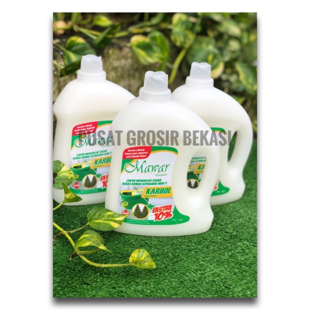 Jual PROMO !!! karbol Cemara kemasan Refill dan botol | Shopee Indonesia