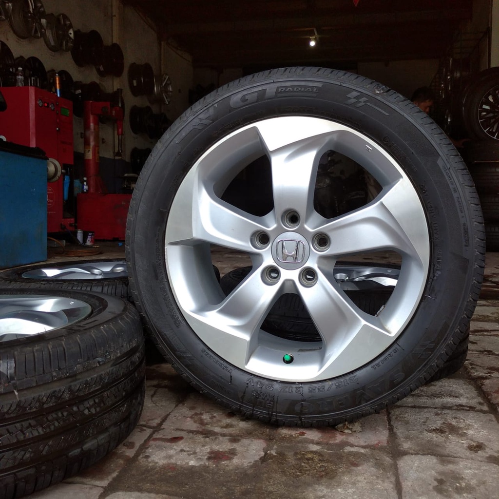 Jual VELG MOBIL SECOUND COPOTAN HRV RING 17 + BAN GT RADIAL SAVERO 215 ...