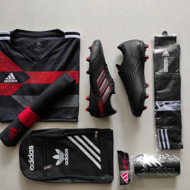 Jual Top Produk.. Hampers SEPATU BOLA ADIDAS PREDATOR KONTROLSKIN Paket ...