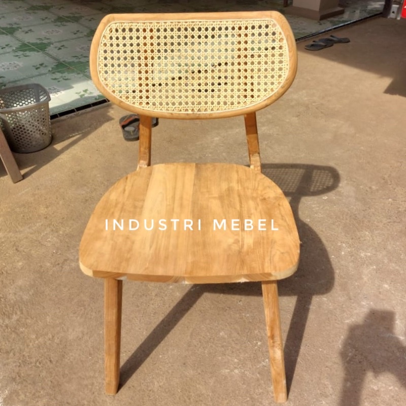 Jual Kursi Makan Cafe Resto Rotan Scandinavian Marvel - Kursi Cafe Terbaru Model Minimalis Retro ...