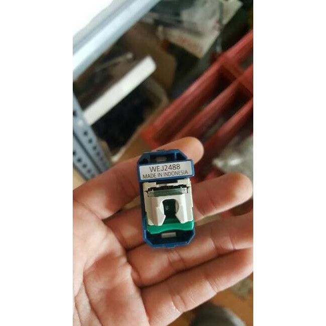 Jual Panasonic - Stop Kontak u/ kabel LAN CAT5E (WEJ 2488) | Shopee ...