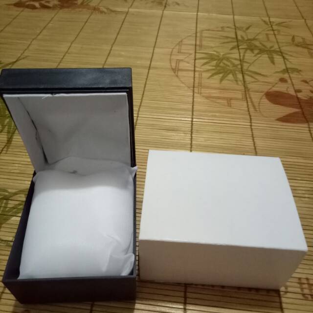 Jual Box jam/kotak jam | Shopee Indonesia