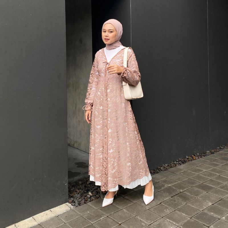 Jual Irish Lace Outer - Brukat Long Outer/Cardigan | Shopee Indonesia