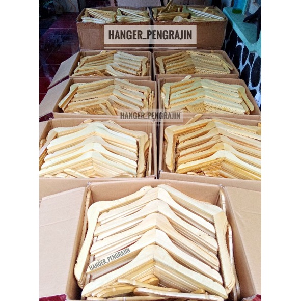 Jual ( HARGA PABRIK ) HANGER KAYU DEWASA NATURAL KUALITAS PREMIUM 1 PCS ...