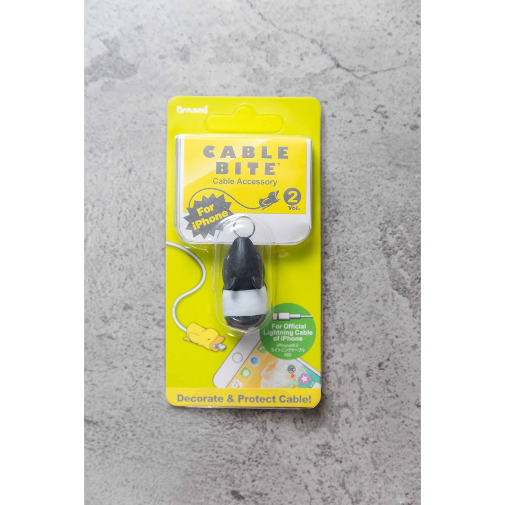 Jual DREAMS Cable Bite Animal vol.2 for iPhone Malayan Tapir | Shopee Indonesia