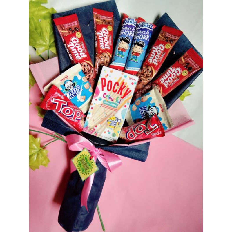 Jual BUKET SNACK/ BUKET BUNGA WISUDA/ HADIAH SNACK WISUDA/ BUNGA WISUDA ...