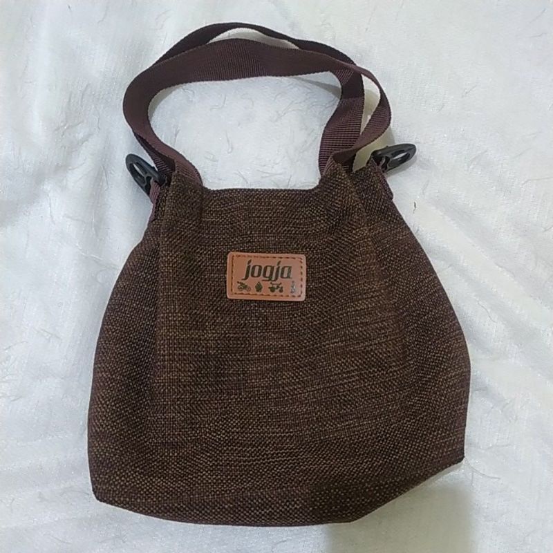 Jual Slingbag Kecil Goni Sintetis / Handbag Goni Sintetis | Shopee ...