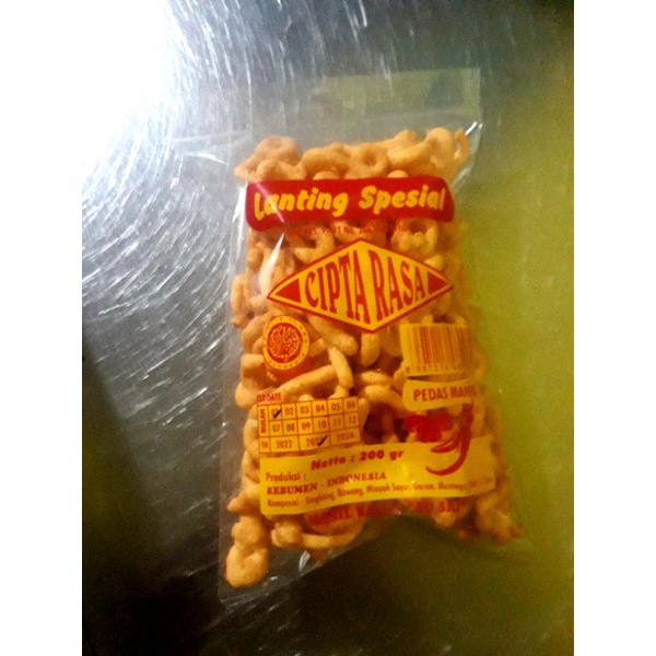 Jual Makanan Ringan Khas Kebumen Lanting Bumbu Rasa Pedas Manis ...