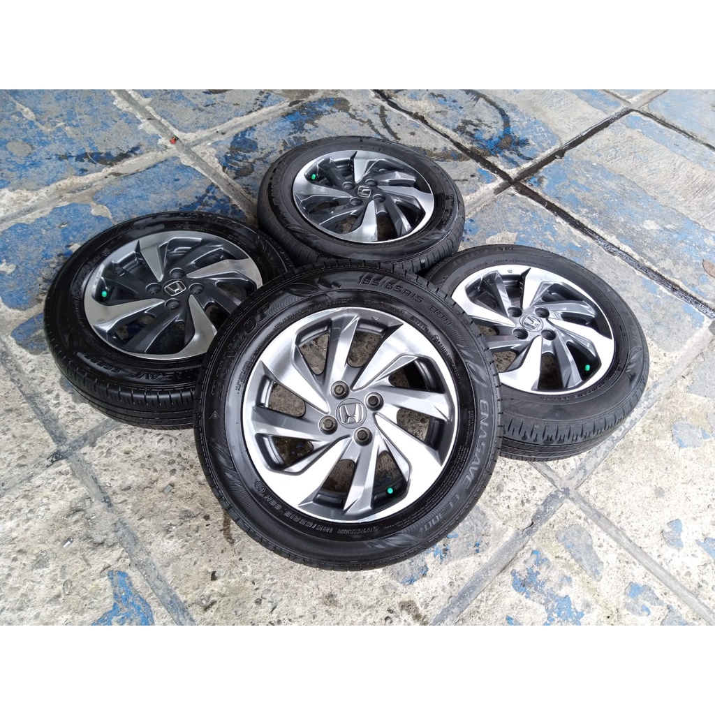 Jual Velg Dan ban Mobil Bekas Copotan Oem Honda Mobilio Ring 15 Pcd 4x100 | Shopee Indonesia