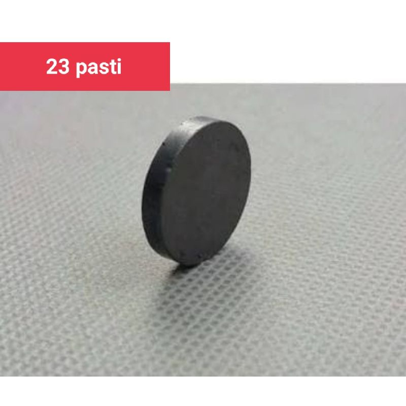Jual magnet papan tulis hitam 20mm /buten magnet | Shopee Indonesia