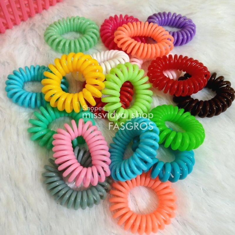 Jual Ikat Rambut Spiral Uk. kecil Colorfull | Shopee Indonesia