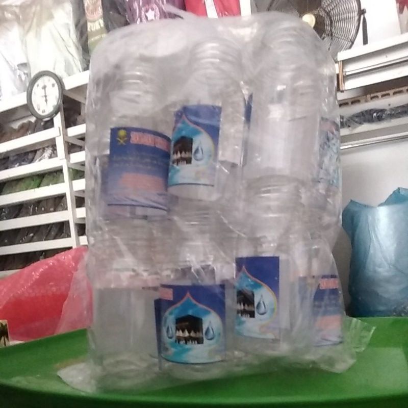 Jual Botol Air Zam Zam Oleh-oleh Haji/ Umroh 80 ml (25 botol) | Shopee ...