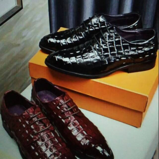 Jual Sepatu Pria / Sepatu Pria Kulit / Sepatu Pria Motif Kulit Buaya | Shopee Indonesia