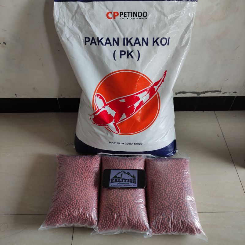 Jual Pakan Ikan Koi PK-2 dan PK-5 Butiran Merah 1kg | Shopee Indonesia