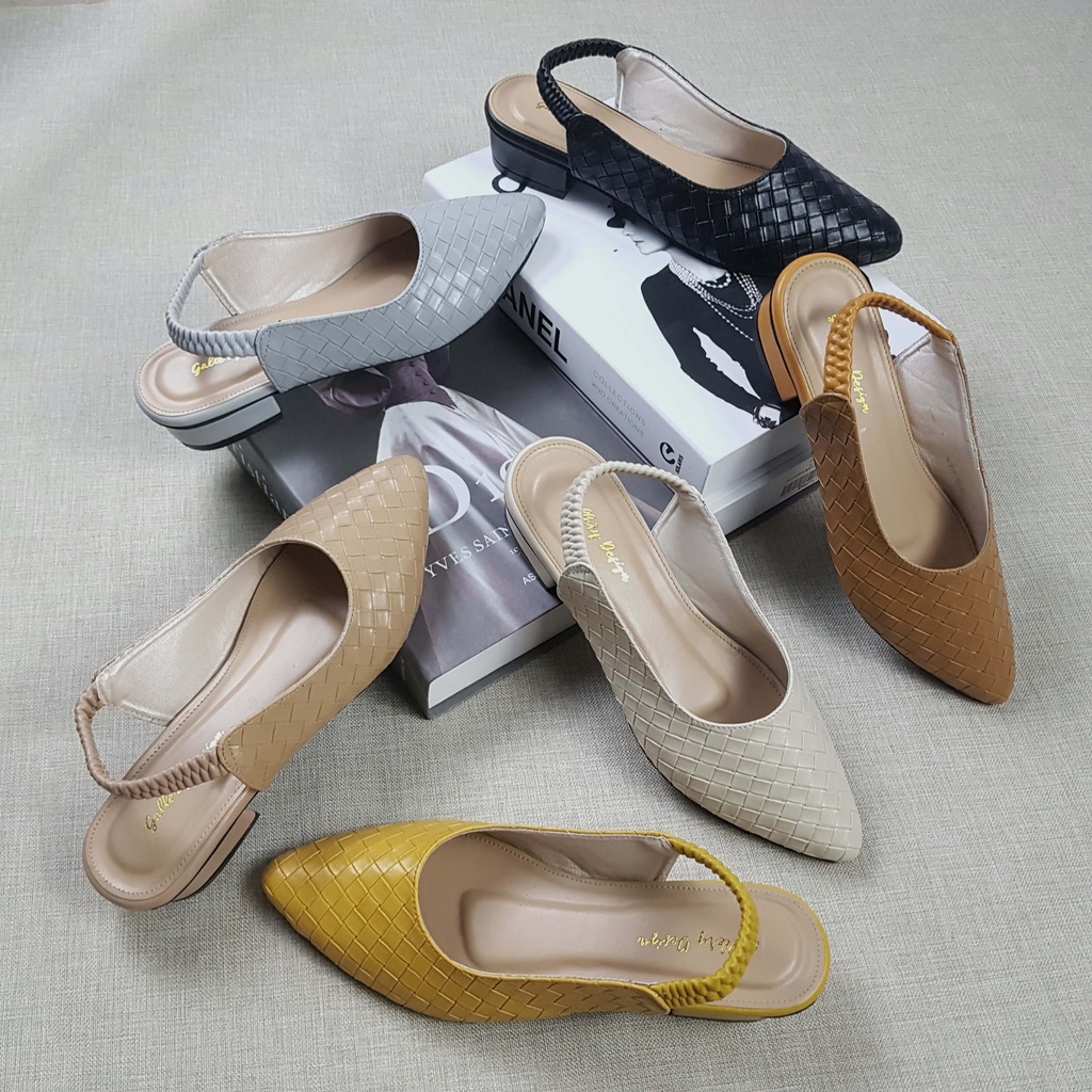 Jual Sepatu Flatshoes Tali Belakang Balenciaga Gallery Design | Shopee ...