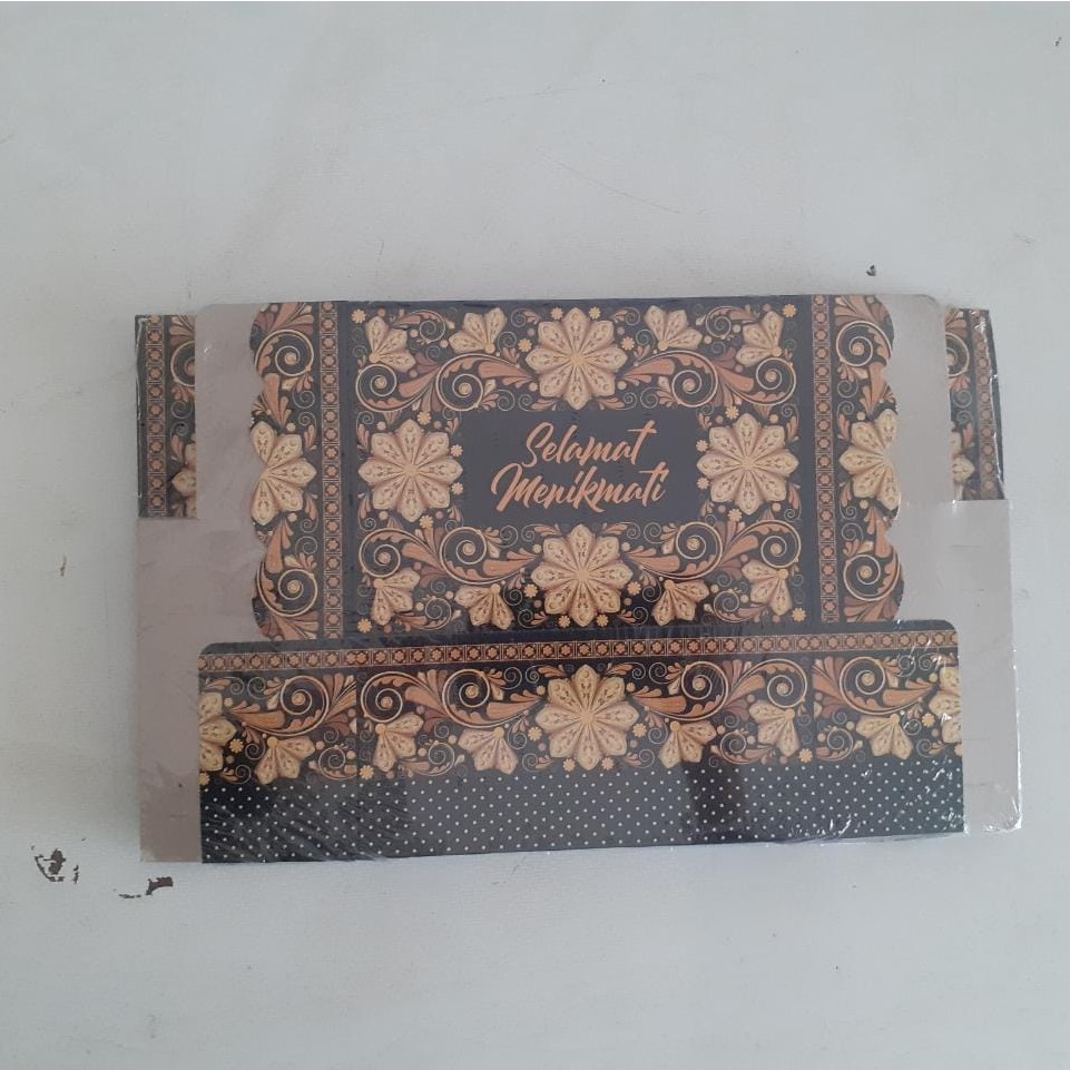 Jual SNACK BOX BATIK 15*11*7 ISI 20 | Shopee Indonesia