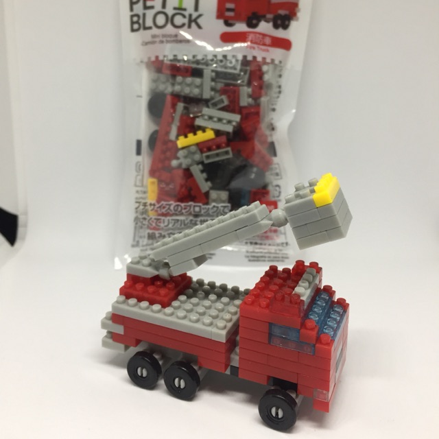 Jual Petit Blocks Lego Fire Truck | Shopee Indonesia