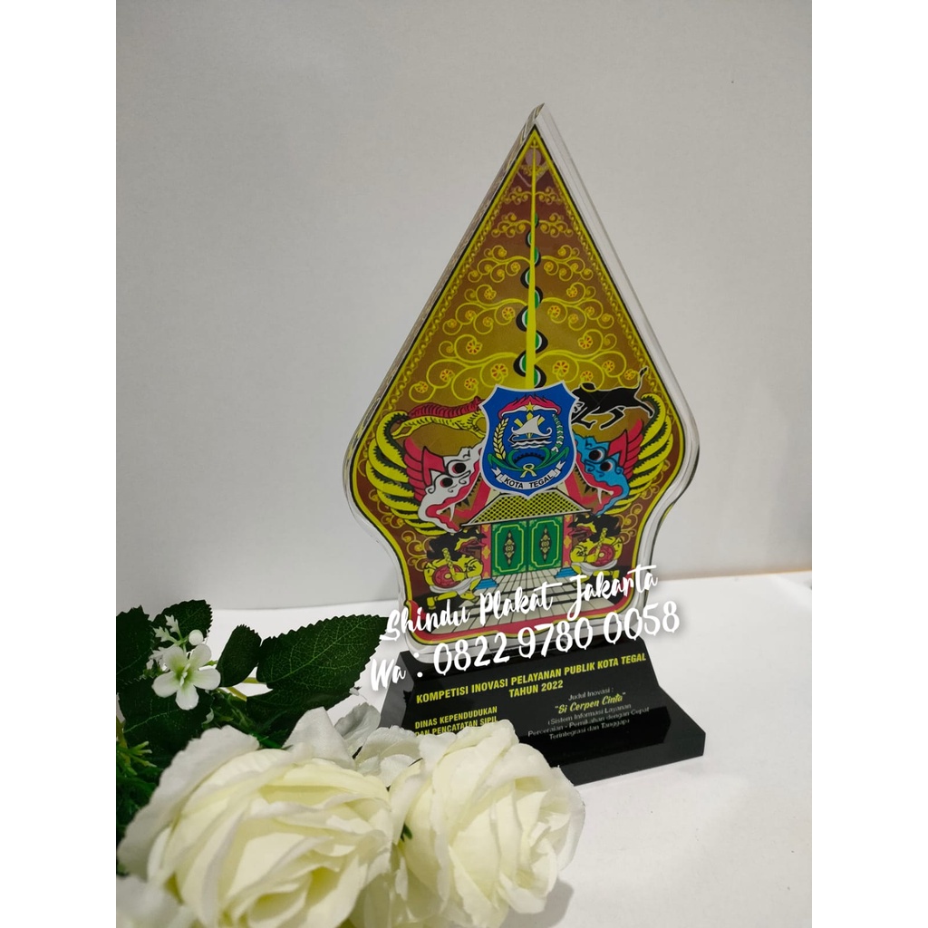 Jual PLAKAT AKRILIK, CINDERAMATA MODEL WAYANG + BOX BLUDRU | Shopee ...