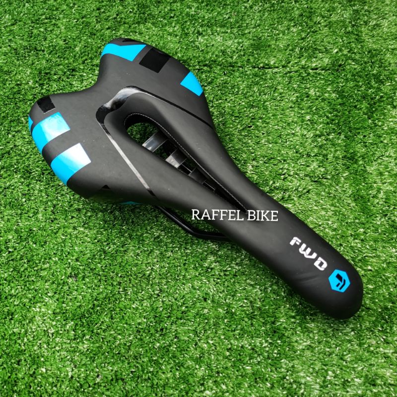 Jual Termurah. Saddle FWD gel lubang tengah blue. Saddle Road Bike MTB ...