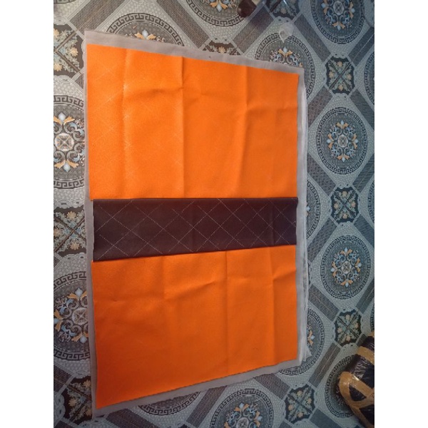 Jual cover pelapon mobil putura warna Oren hitam | Shopee Indonesia