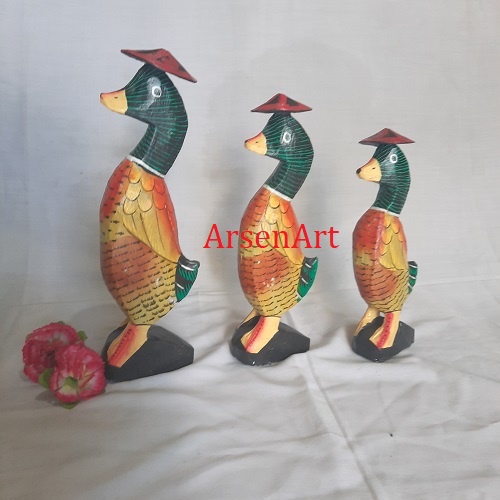 Jual Patung Bebek Topi dan Bebek Renang 1 Set (3 pcs) Bahan kayu ...