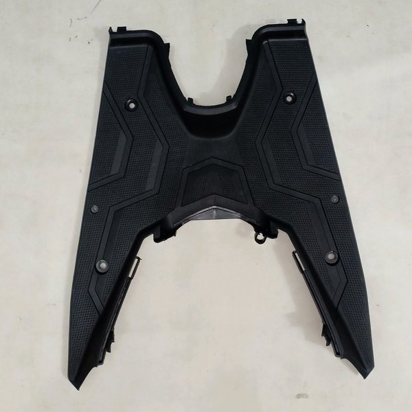 Jual step floor bordes pijakan kaki vario techno 110 KVB N non original | Shopee Indonesia