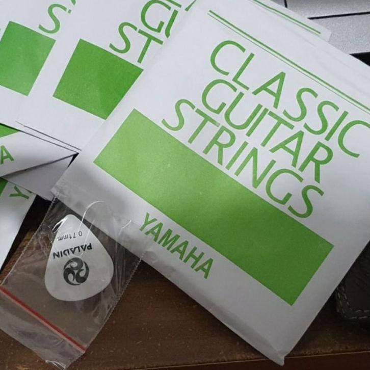 Jual Miliki Senar Gitar Klasik Akustik Nylon Yamaha Original Shopee Indonesia