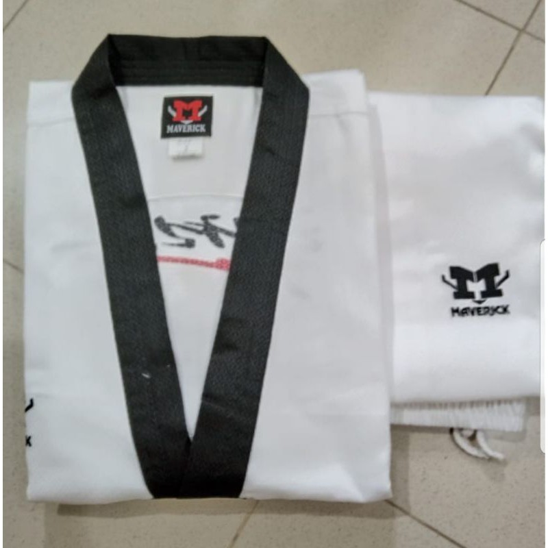 Jual dobok kerah hitam kyorugi maverick | Shopee Indonesia