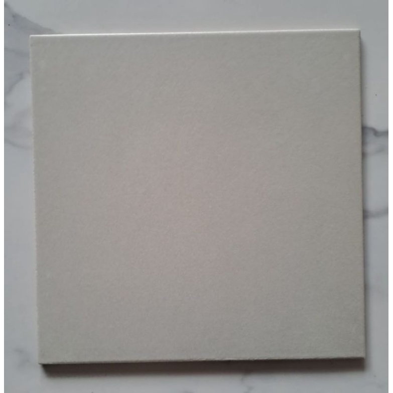 Jual Keramik Lantai Rustic Kasar 40x40 COVER IVORY Mulia | Shopee Indonesia