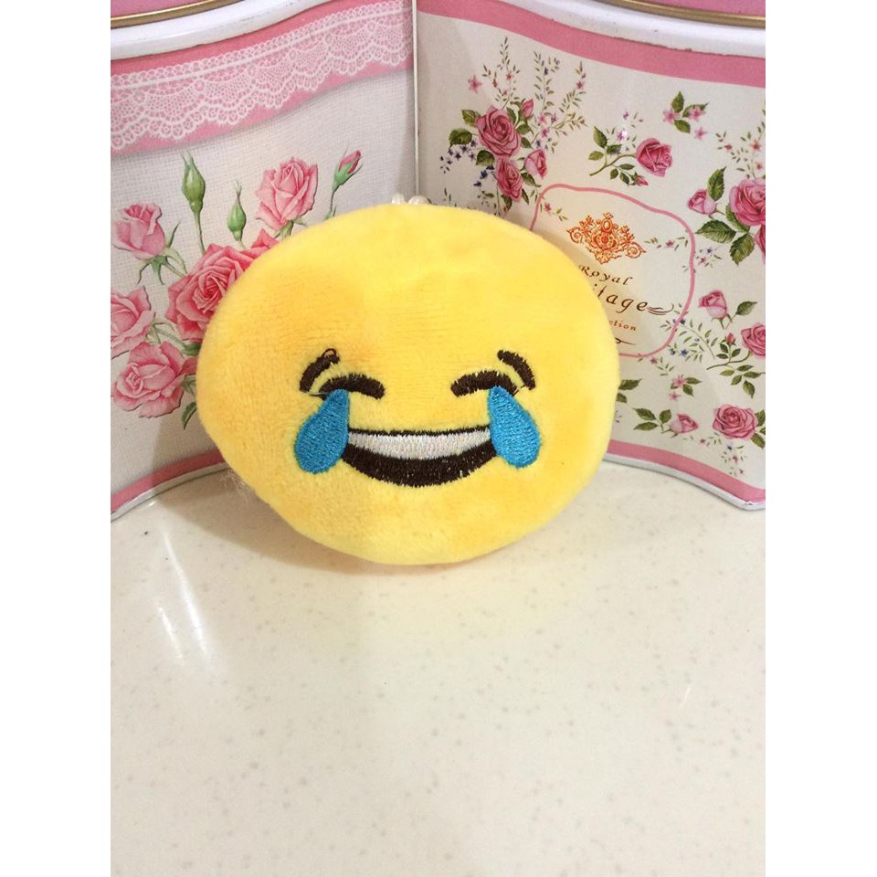 Jual Gantugan kunci emoticon ketawa nangis | Shopee Indonesia