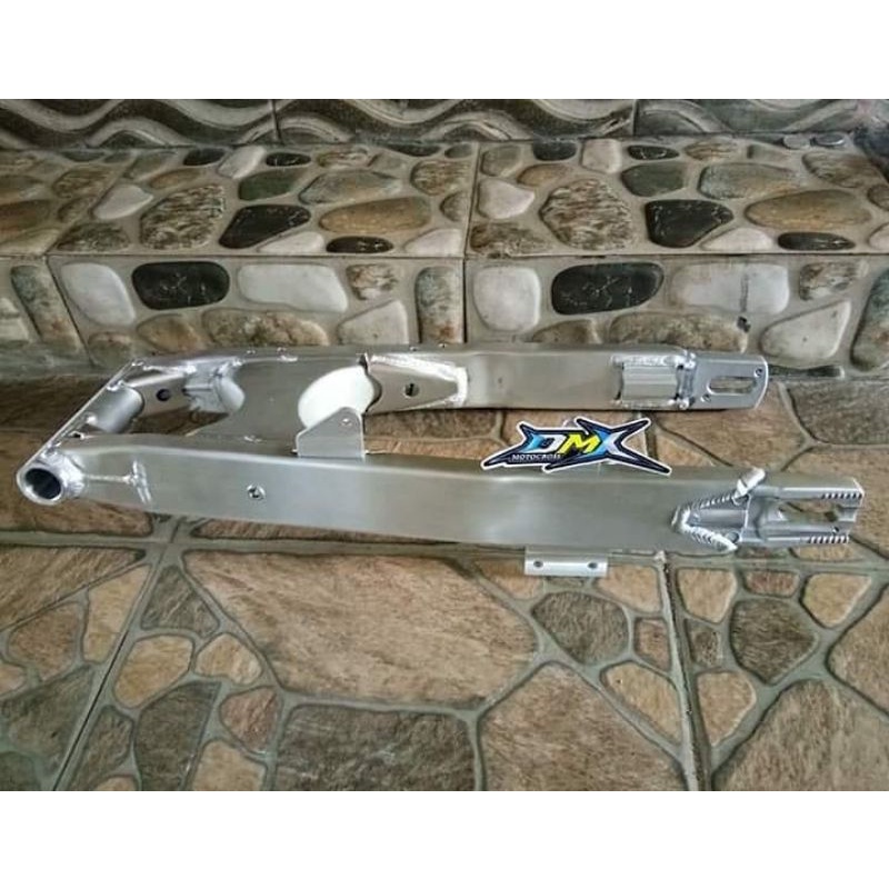 Jual SWING ARM COMP SWING KLX 140 ENDURO PNP KLX DTRACKER 150 R18 33001 ...