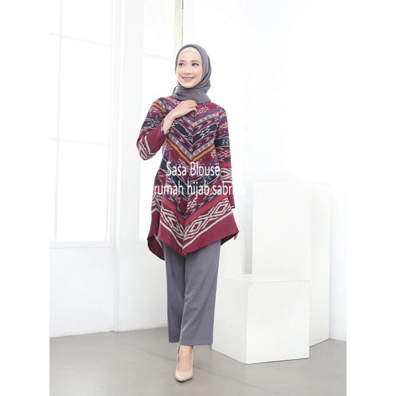 Jual SABRINA TENUN - SASA BLOUSE PINK | Shopee Indonesia