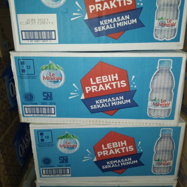 Jual Air minum mineral merek Le minerale 330ml/mini/kecil | Shopee ...