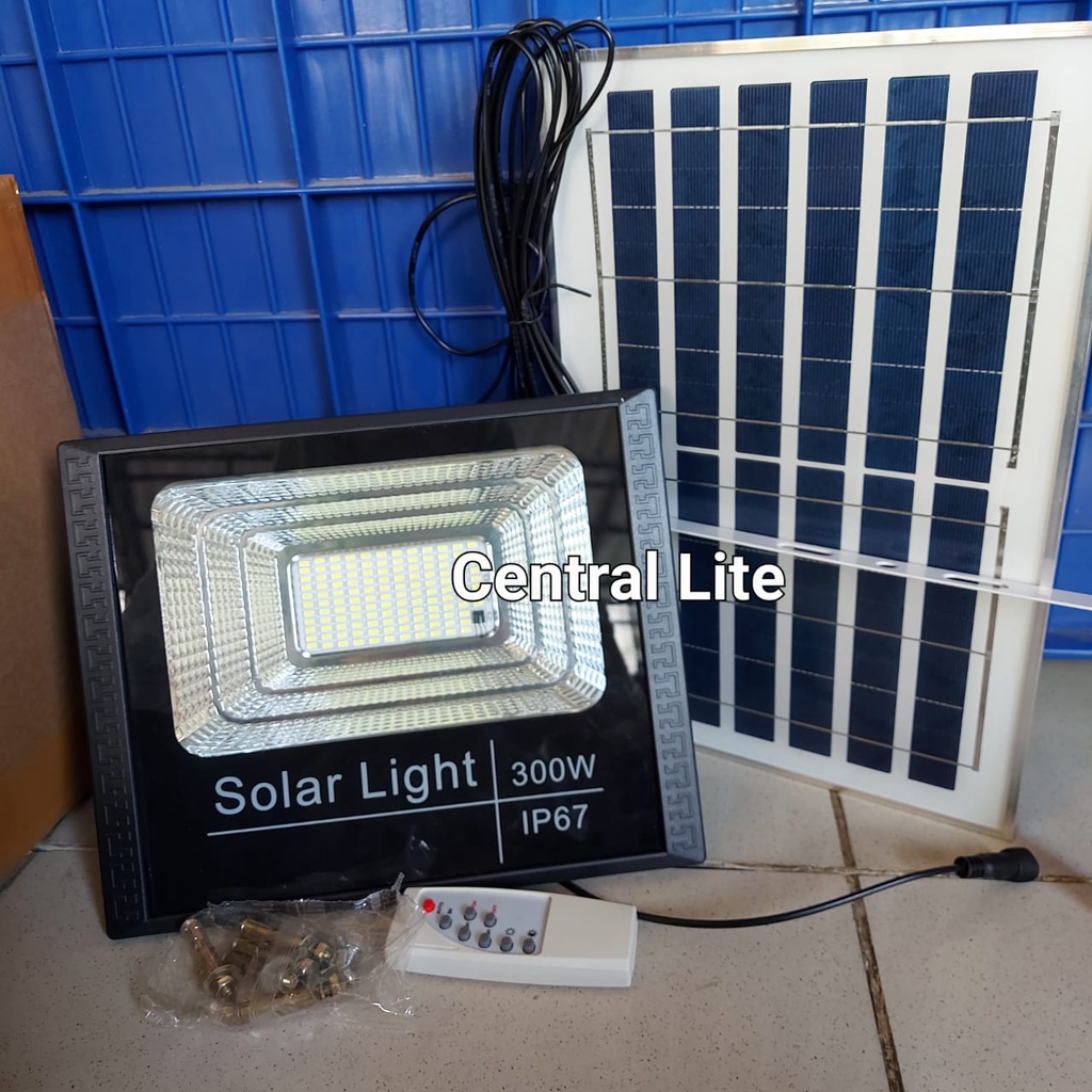 Jual Lampu Sorot Solar Cell 300 Watt Lampu Tembak Tenaga Surya 300w Panel Surya | Shopee Indonesia