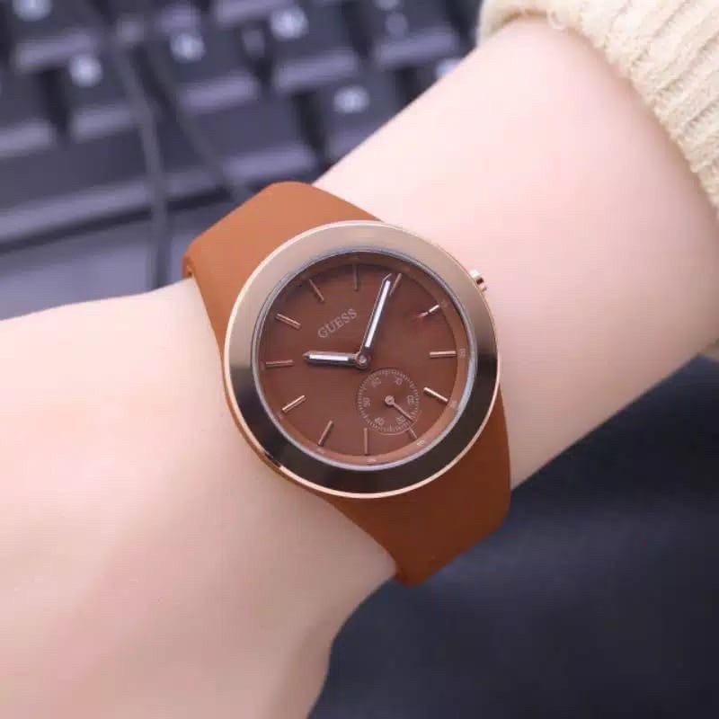 Jual COD Jam Tangan Fashion Wanita Guess Rubber Detik OFF hiasan GU-28 | Shopee Indonesia