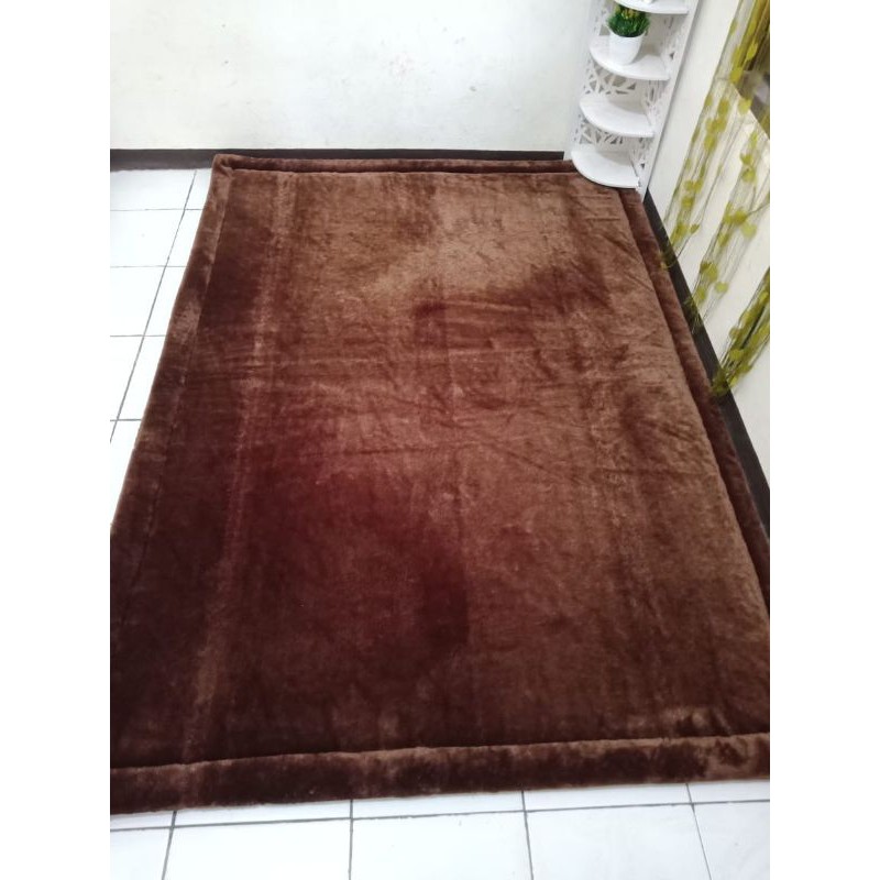 Jual SURPET RASFUR KASUR BUSA KASUR BULU KARPET BULU KARPET RASFUR ...