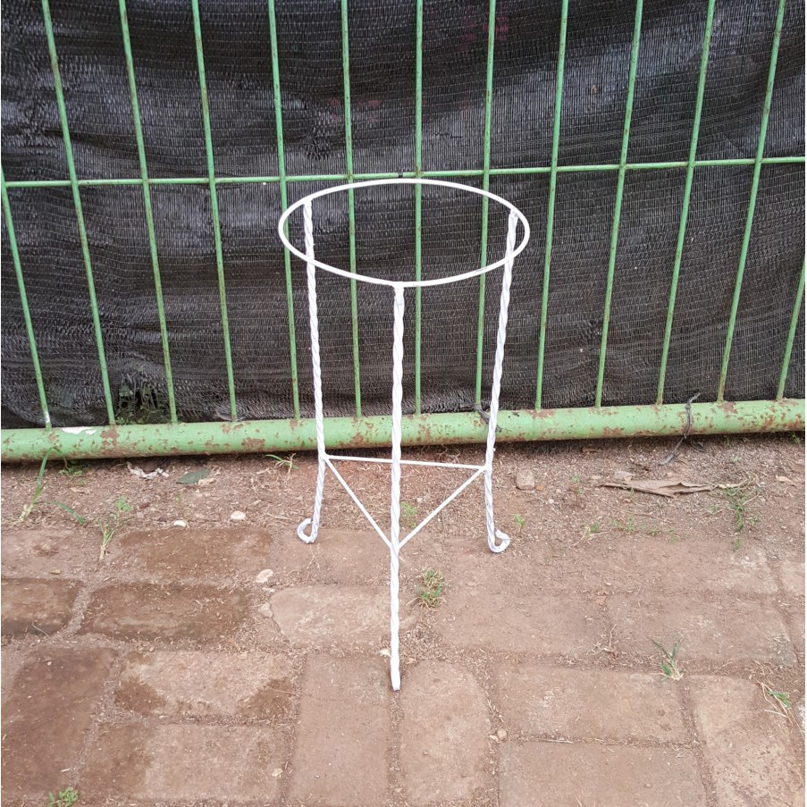 Jual RAK BESI POT BUNGA SATUAN POT 30 TGG GOJEK GRAB ONLY (PUTIH ...