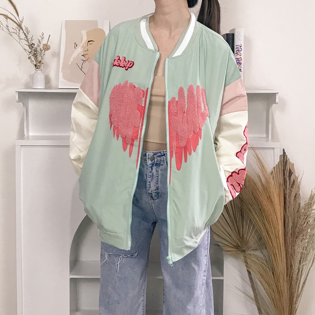 Jual [READY] TAKKEP TUFF VARSITY JACKET KOREA VRY 22 | michuu ...