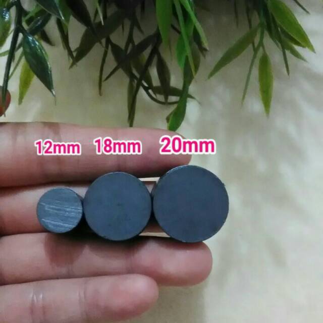 Jual Magnet Hitam | Magnet Kulkas 12 mm ( Satuan ) | Shopee Indonesia